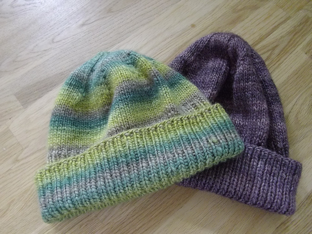 Ravelry: Easy hat pattern by Ydun