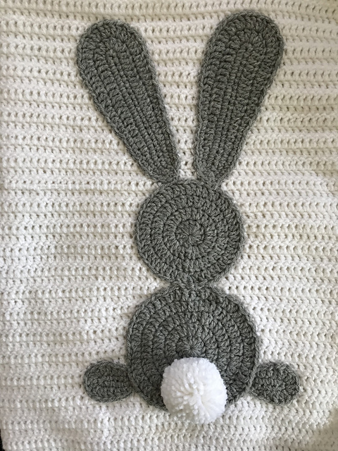 Ravelry: Big Bunny/Rabbit applique pattern by Yiota Papa