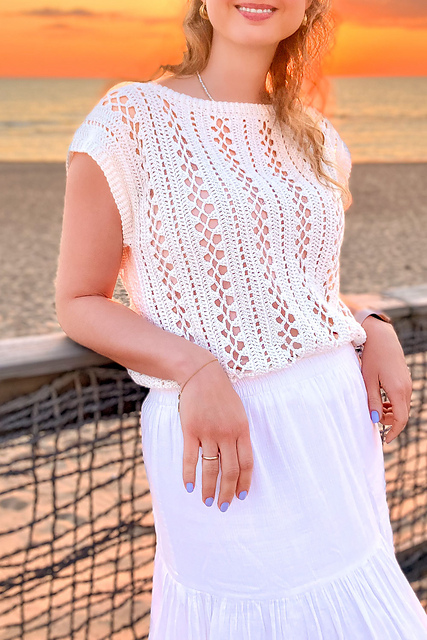 Ravelry: Lotus Lace Top pattern by YippieYarnYay