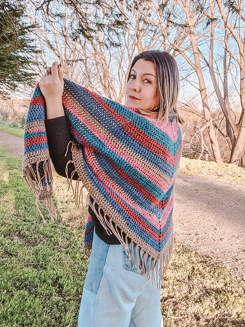 Ravelry: Chal Apañador pattern by Yo Crochet