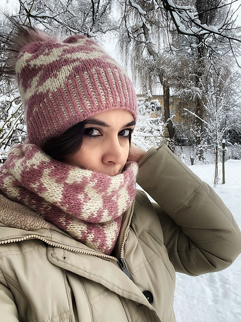 Ravelry: Rug Star Hat pattern by Dzejna Tojaga