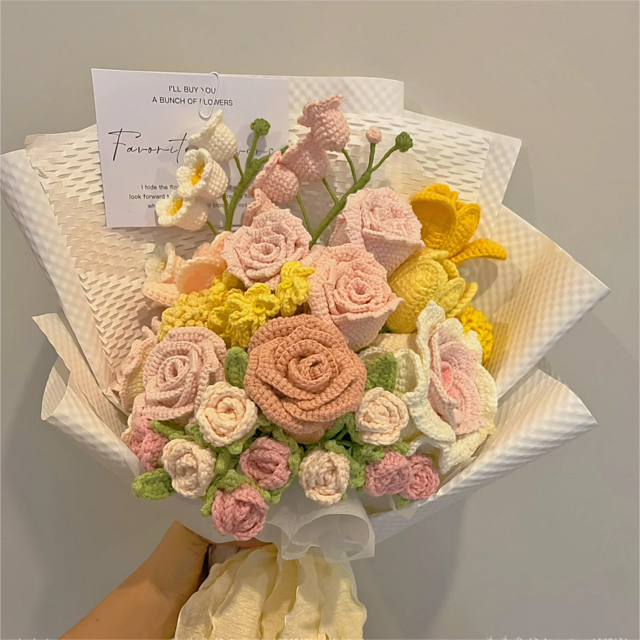 Ravelry: 7in1 Thai Rose Flower Bouquet pattern by Yui Sun