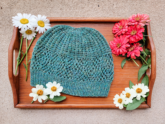 Ravelry: Florence Cap pattern by Kelly Zayas Bass