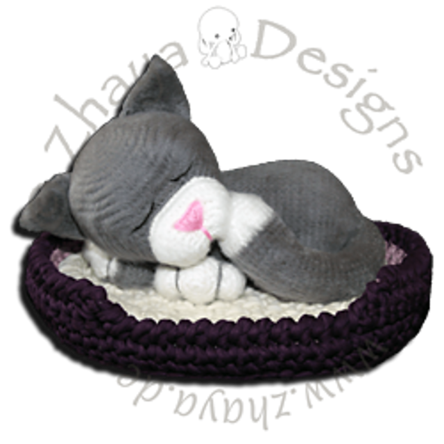 Ravelry: Sleepy cat pattern by Zhaya Designs