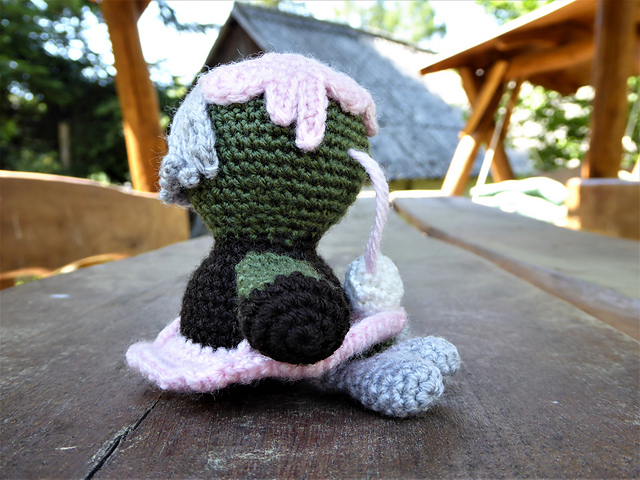 Ravelry: Helga the zombie girl pattern by Zsofia Bodi