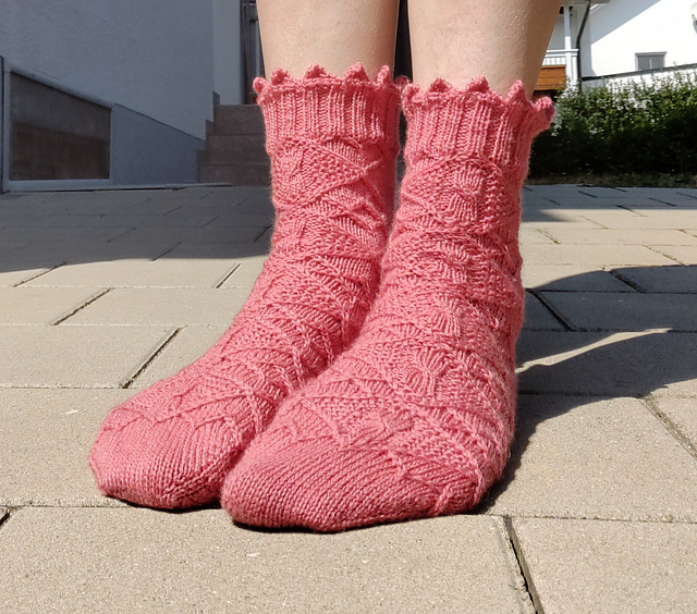 Ravelry: Belleville House Socks pattern by Zoei Proulx