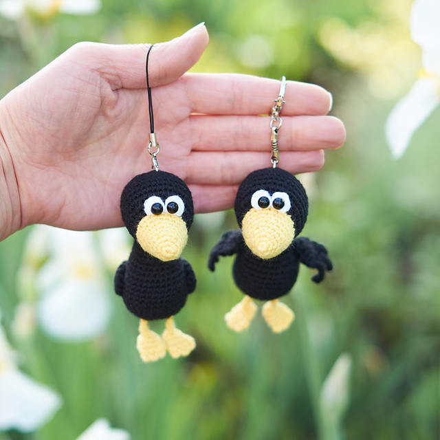 Ravelry: Keychain Crow pattern by Zayceva Natalia