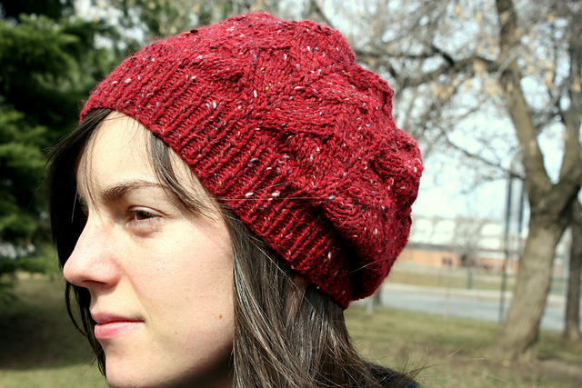 Ravelry: Sarah pattern by Ariane Caron-Lacoste