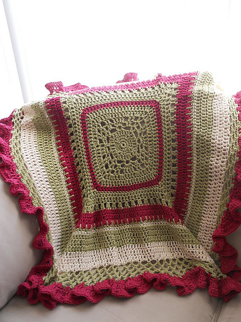 Ravelry: Petit Chou Baby Blanket pattern by Abigail Haze