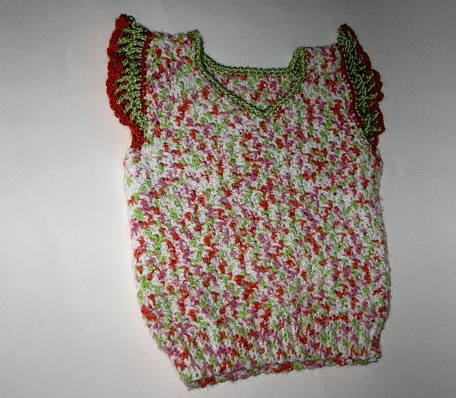 Ravelry: Daisy Tunic Set pattern by Bernat Design Studio