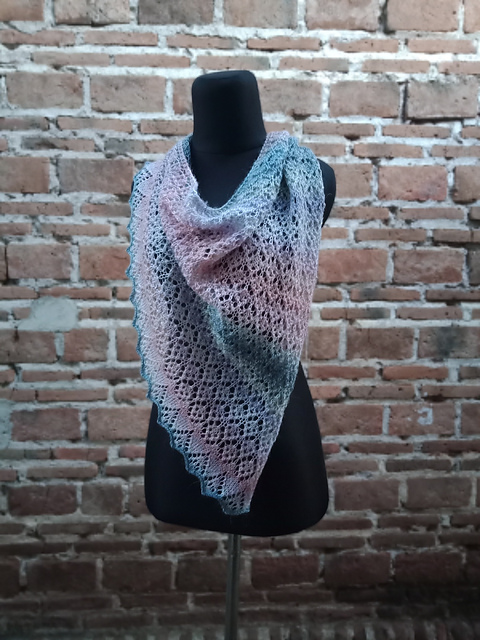 Ravelry: Swayla pattern by Arina Shofiya