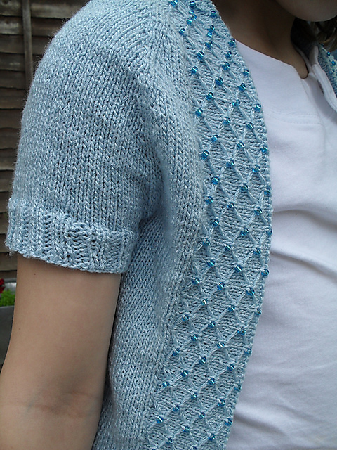 Ravelry: Hira pattern by Anjali