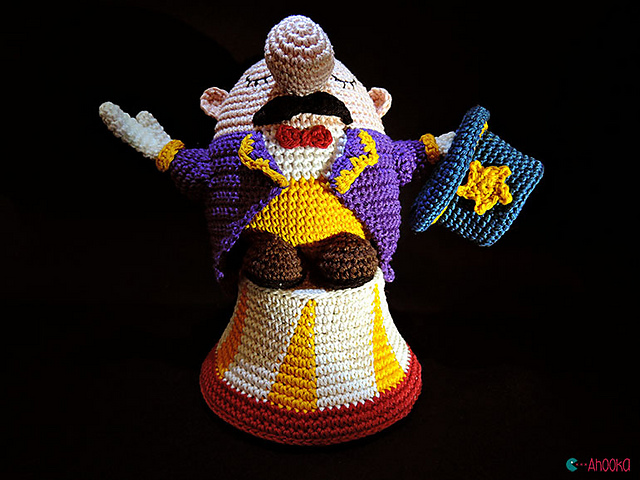 Ravelry: loyal, the ringmaster pattern by Ahooka Migurumi