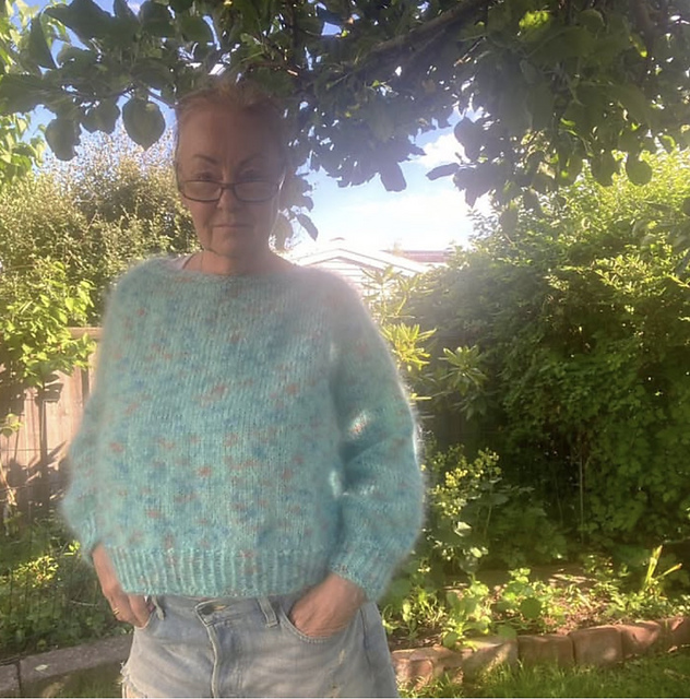 Ravelry: Simple Sweater pattern by Yvonne Hugo