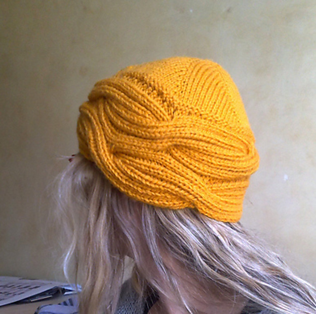 Ravelry: wrapped hat pattern by alfa knits