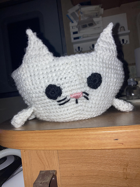 Ravelry: Fat cat basket pattern by Alania Swigart