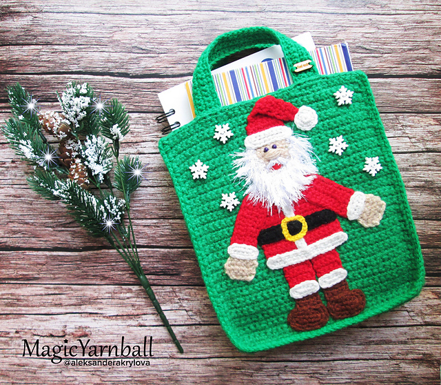 Ravelry: Santa Claus gift bag pattern by Aleksandera Krylova