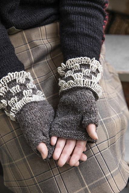 Ravelry: Siil pattern by Aleks Byrd