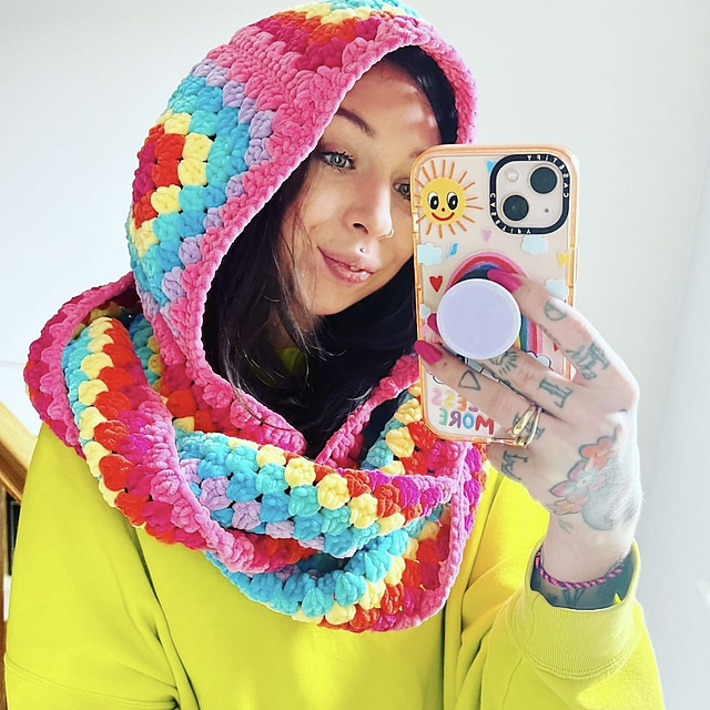 Ravelry: Balacowl pattern by Alexandra Lund