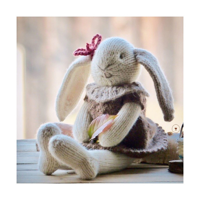 Ravelry: Bunny Bridget pattern by Elena Alexeeva
