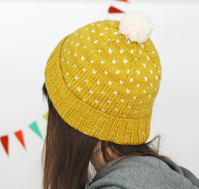 Ravelry: A Most Bespeckled Hat pattern by Alex Tinsley