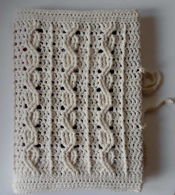 Ravelry: Do the Twist pattern by Nicky Hale