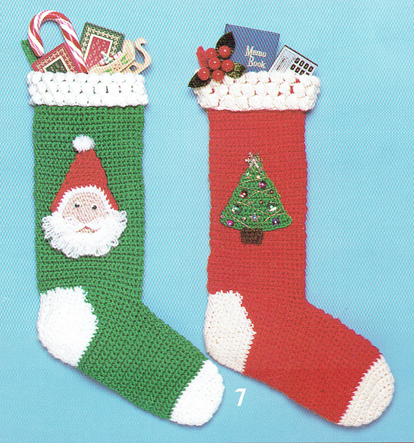 Ravelry: Popcorn Cuff pattern by Judy Bolin