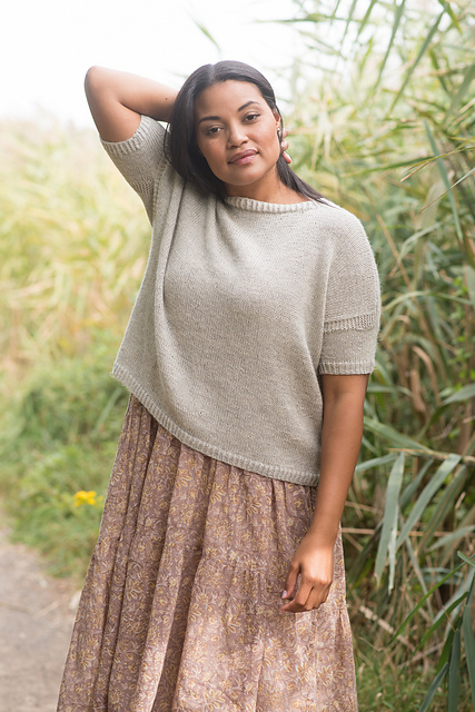 Ravelry: Claudia pattern by Amy Christoffers