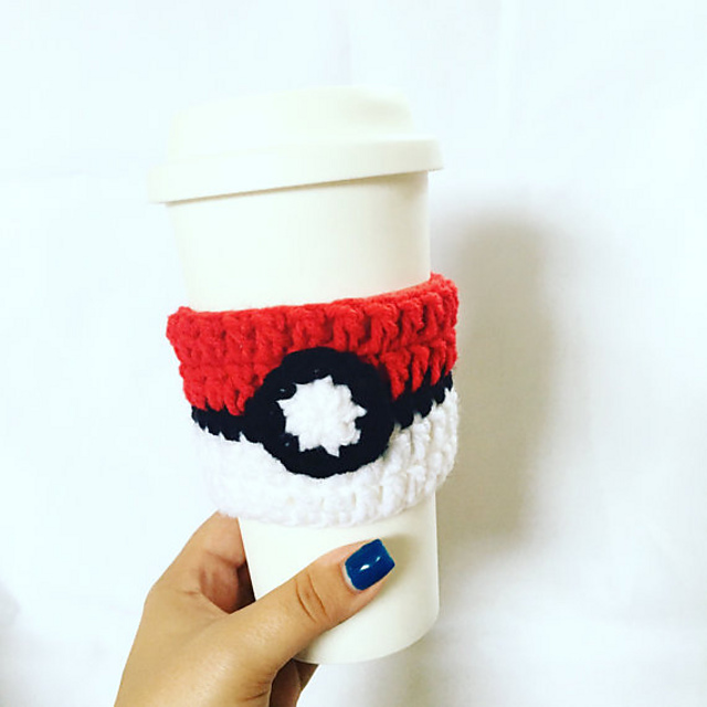 Ravelry: Pokeball Cup Cozy pattern by Allison Snyder