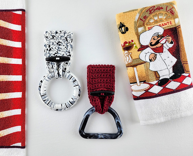 Ravelry: Towel Holders Version 3 pattern by D Moyer