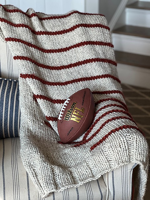 Ravelry: Touchdown Throw pattern by Nicole Cobb