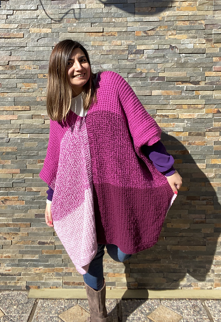 Ravelry: Poncho Triada pattern by Yanire Moya