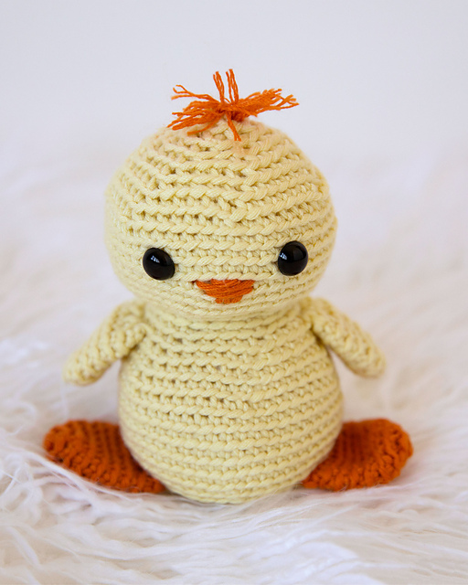 Ravelry: Baby Chick pattern by Leelee Knits