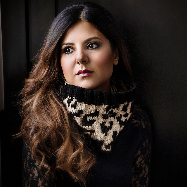 Ravelry: Leopard Print Cowl pattern by Leelee Knits