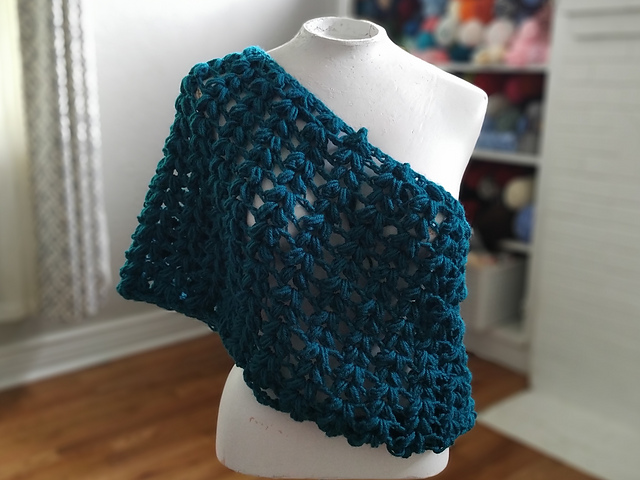 Ravelry: Magic Scarf V-Puff Stitch pattern by Littlejohn's Yarn