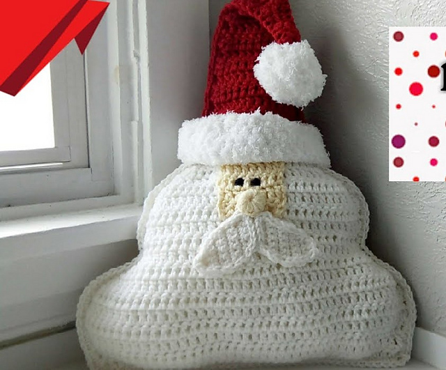 Ravelry: Santa Clause Pillow pattern by Littlejohn's Yarn