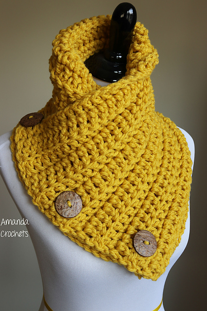 Ravelry 3 Button Cowl Pattern By Amanda Farinella