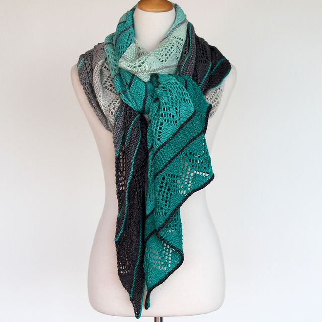 Ravelry: ambahobrien's Inara Wrap