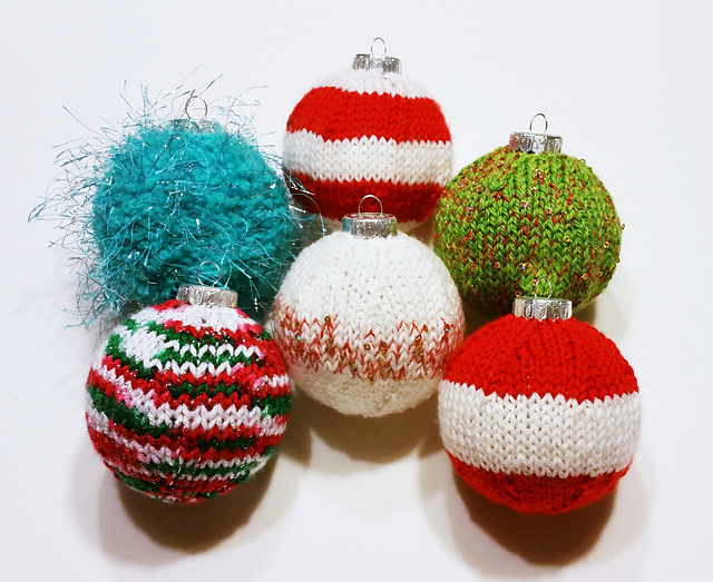 Ravelry: Balls Of Jolly pattern by Amie Ochsenfeld