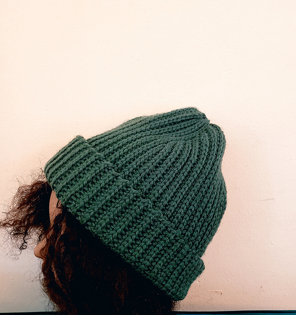 Ravelry: Ribbed Hat pattern by Ami Ndiaye