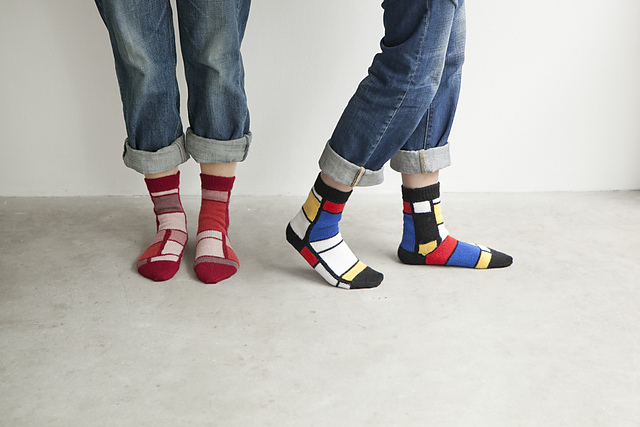 Ravelry: Mondrian Socks pattern by Yuki