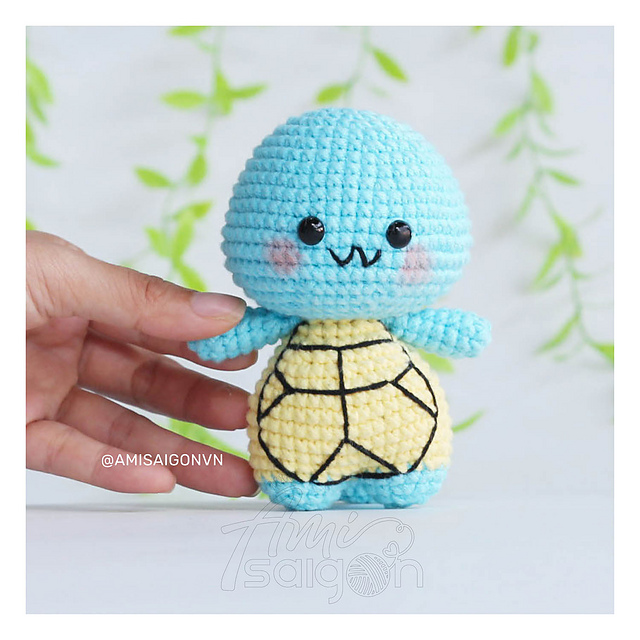 Ravelry: Squirtle Pokémon Amigurumi pattern by Vui Vui