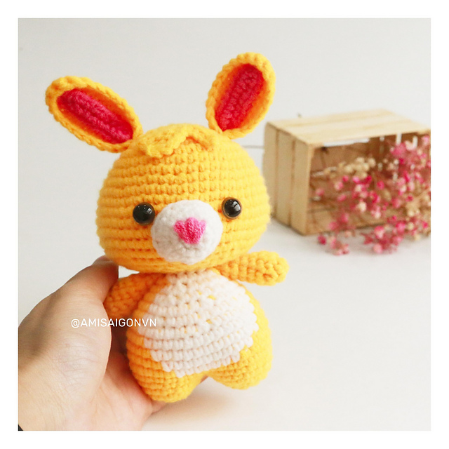 Ravelry: Amigurumi Rabbit Character pattern by Vui Vui