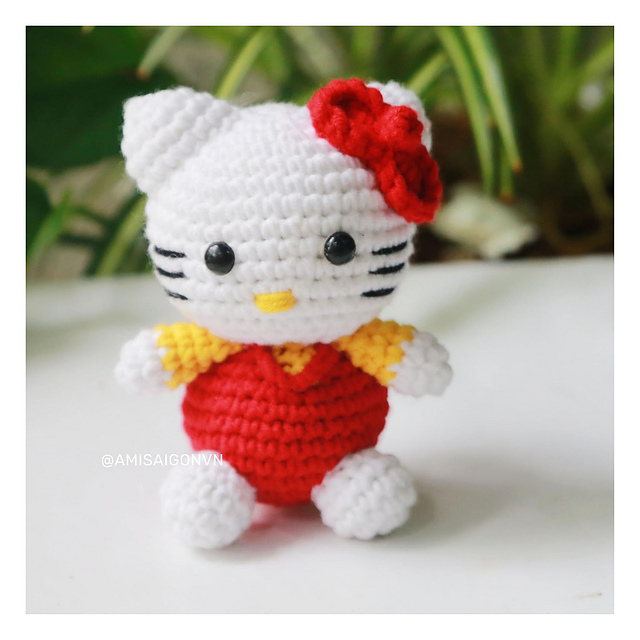 Ravelry: Amigurumi Hello Cat pattern by Vui Vui