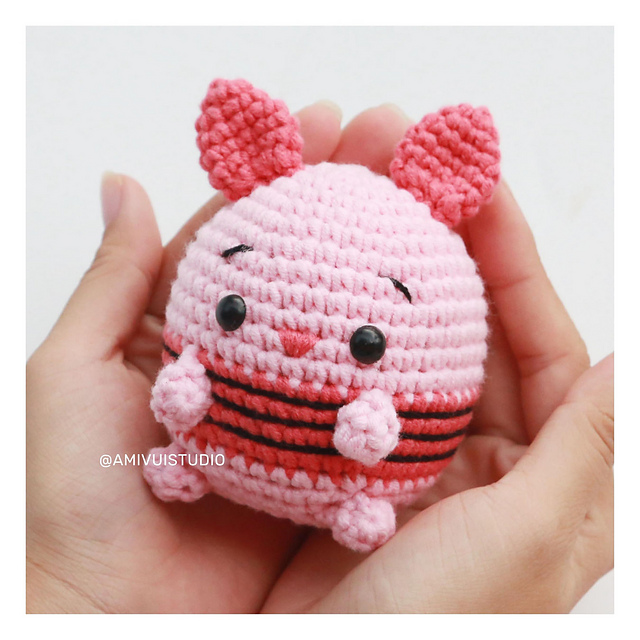 Ravelry: Piglet Ufufy Amigurumi pattern by Ami Ami