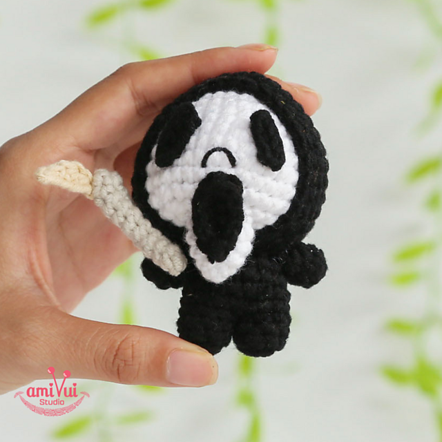 Ravelry: Scream Character Amigurumi pattern by Ami Ami
