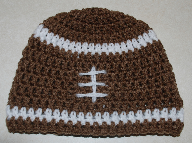 Ravelry: Football hat pattern by Amy Lehman