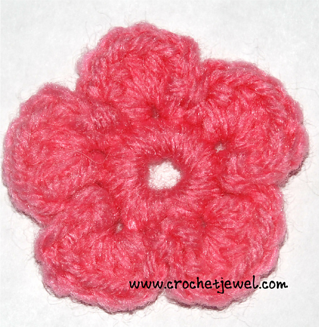 Ravelry: Simple 5 Petal Flower pattern by Amy Lehman