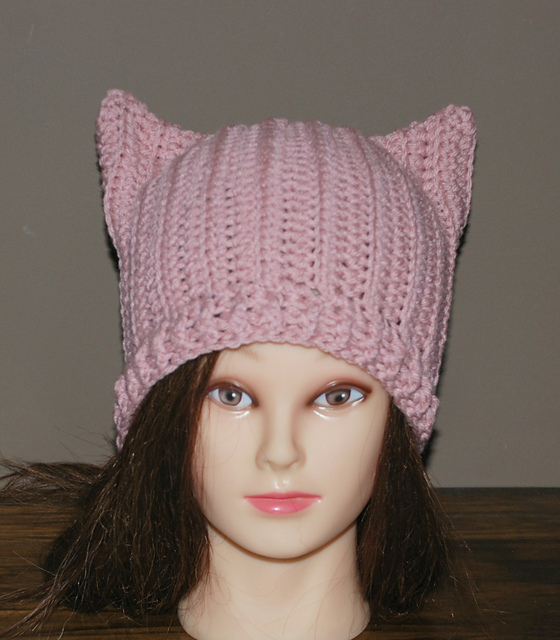 Ravelry: Kitty Cat Hat pattern by Amy Lehman