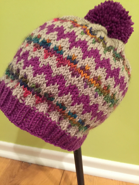 Ravelry: Simple Chevron Hat pattern by sarah farewell